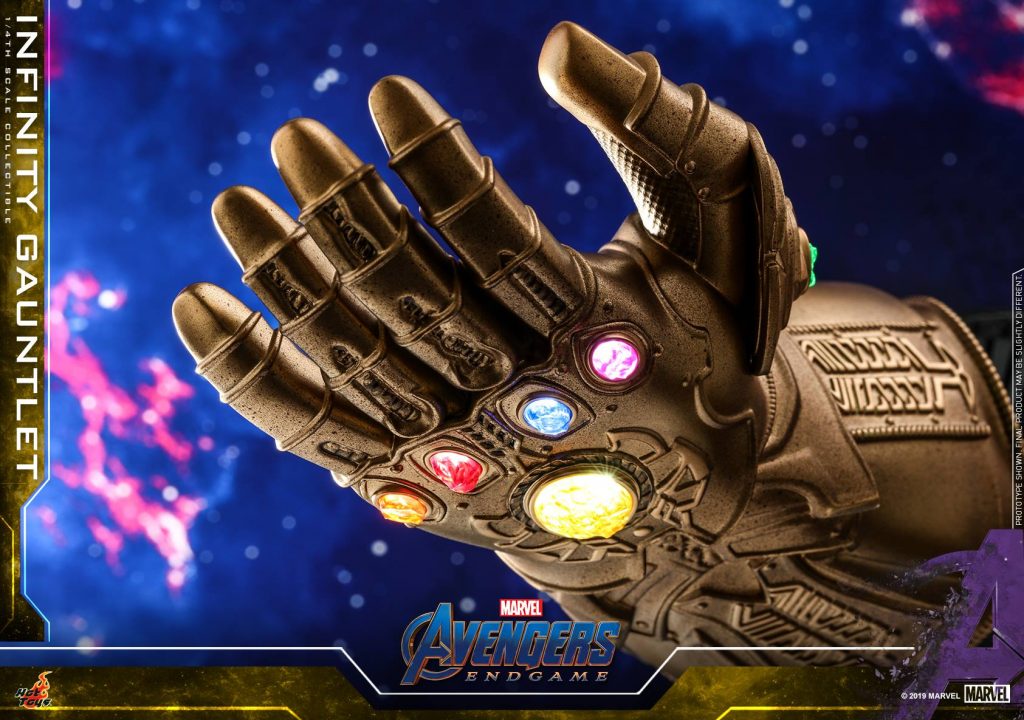 Avengers: Endgame - 1/4 Scale Infinity Gauntlet Collectible by Hot Toys ...